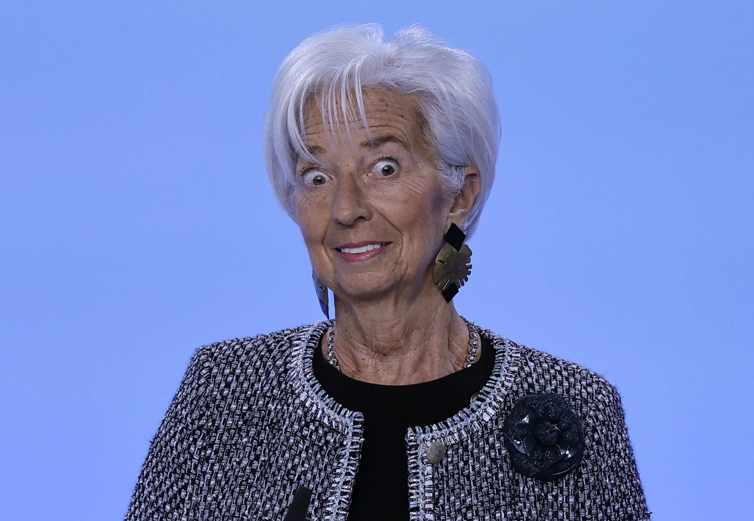 Lagarde a Vilnius promette nuovi tagli ai tassi Lagarde a Vilnius promette nuovi tagli ai tassi
