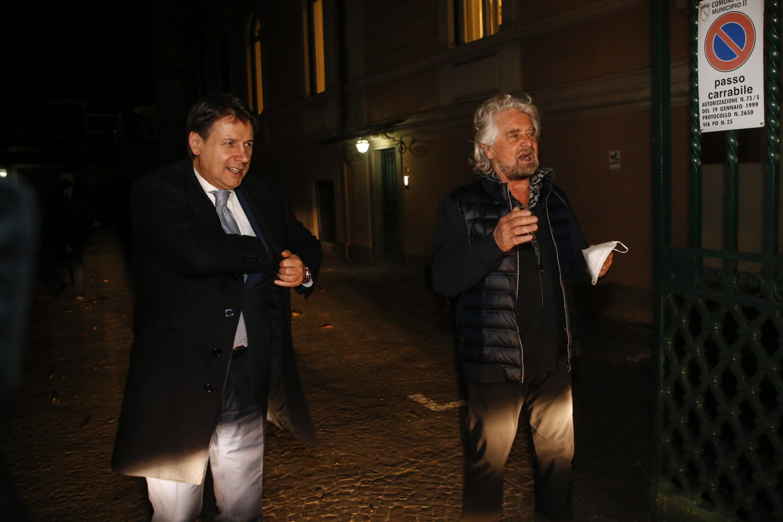 Il vaffa di Conte a Grillo. Ne resterà uno solo (di elettore?)